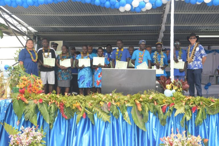 SolTuna awards faithful, and long serving employees - Solomon Star News