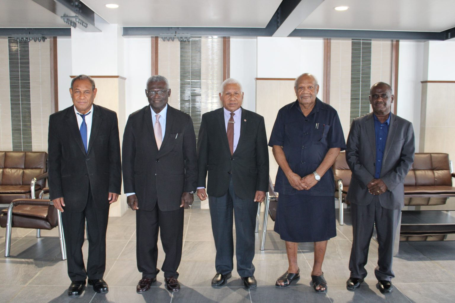 PM SOGAVARE FAREWELLS SIR DAVID VUNAGI – Solomon Star News