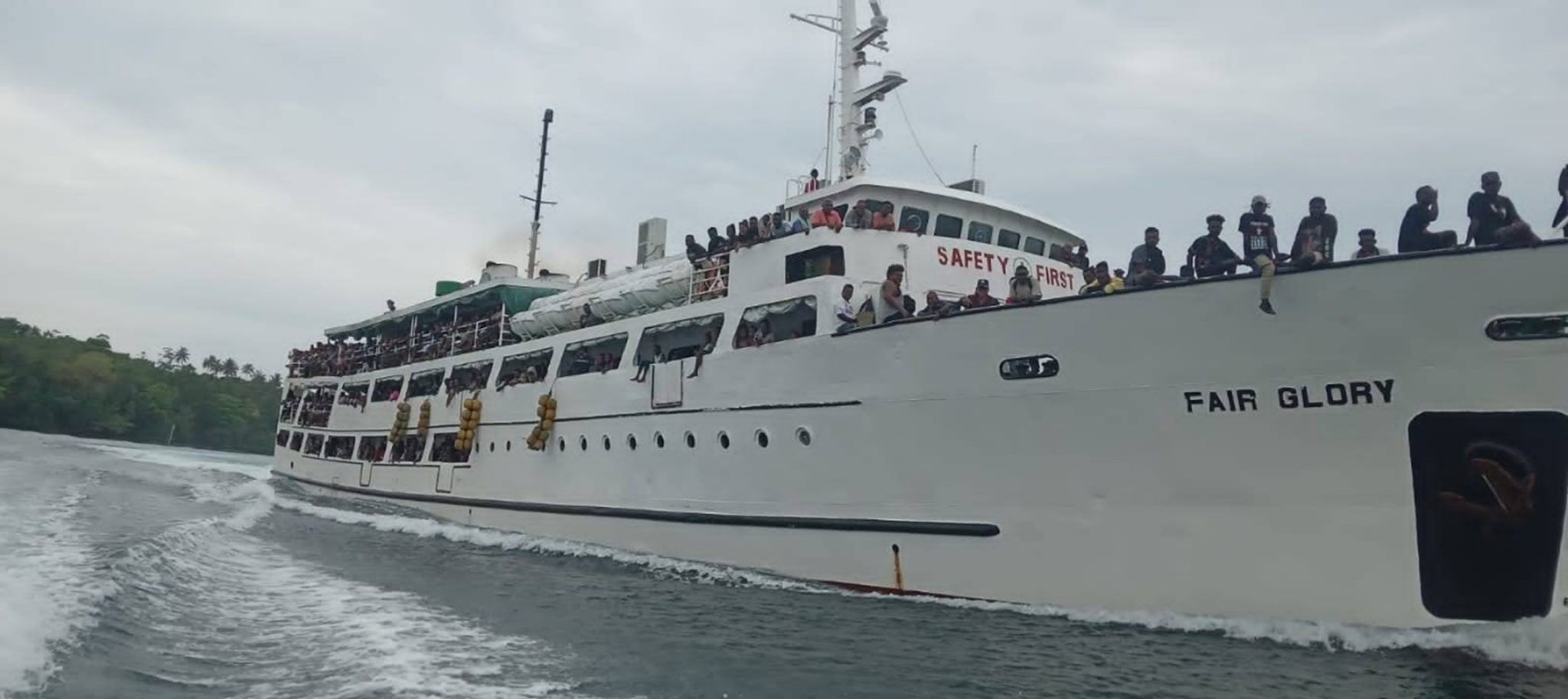 Travel surges as voters return to register - Solomon Star News