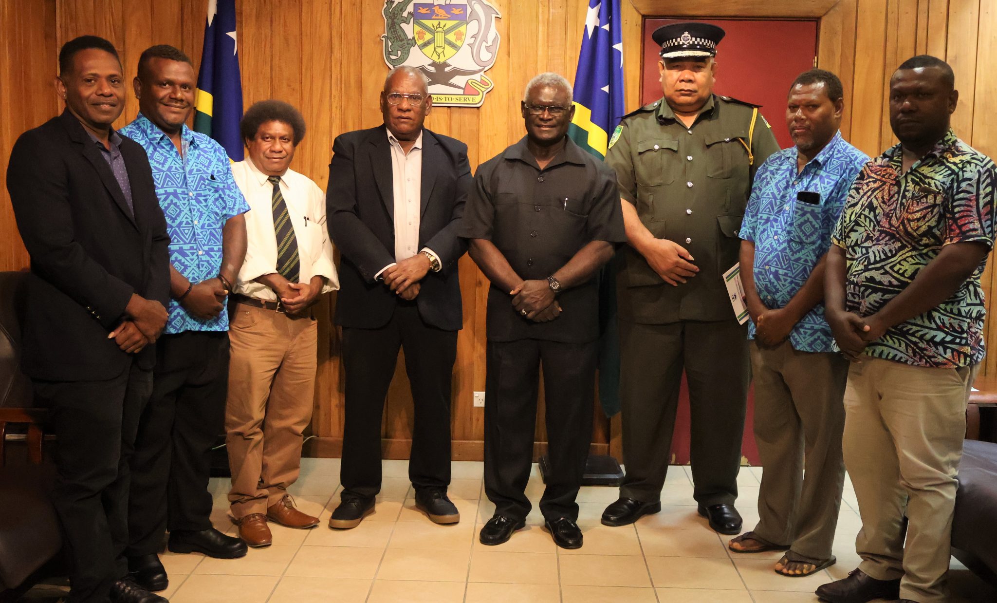SIPEU hands over Retreat report to Prime Minister - Solomon Star News