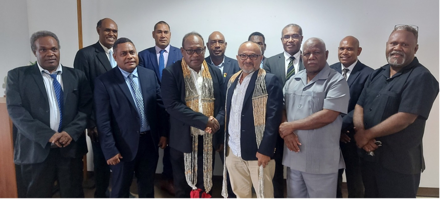 MALAITA MPs RECONCILE – Solomon Star News MALAITA MPs RECONCILE – Solomon Star News
