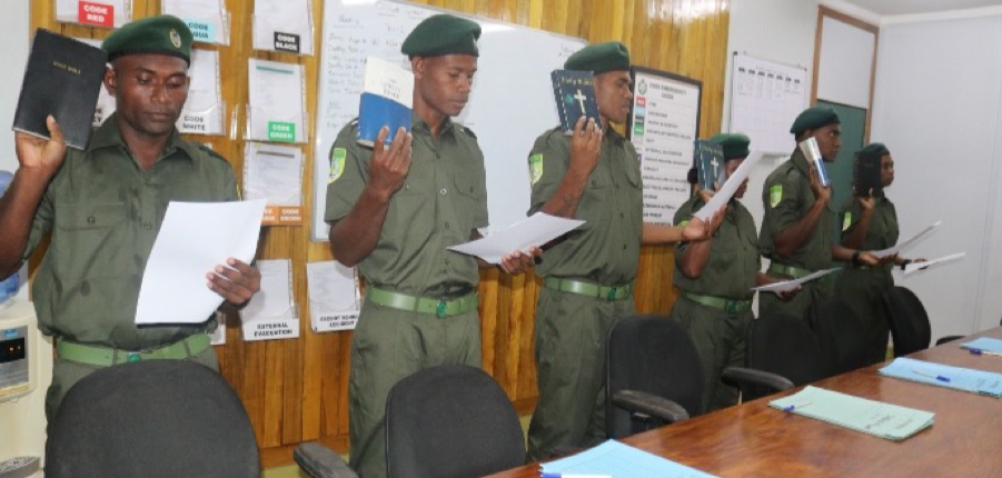 76 new CSSI recruits sworn in – Solomon Star News 76 new CSSI recruits sworn in – Solomon Star News