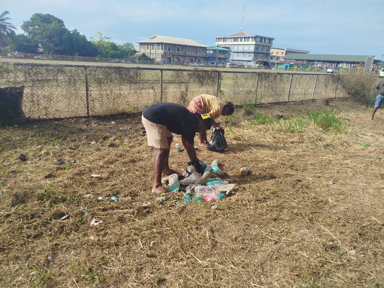 Volunteers clean up Kukum field ahead of Christafari concert - Solomon ...