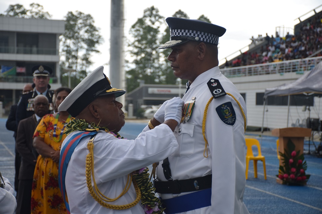 Commissioner Mangau and DC Vaevaso honoured – Solomon Star News