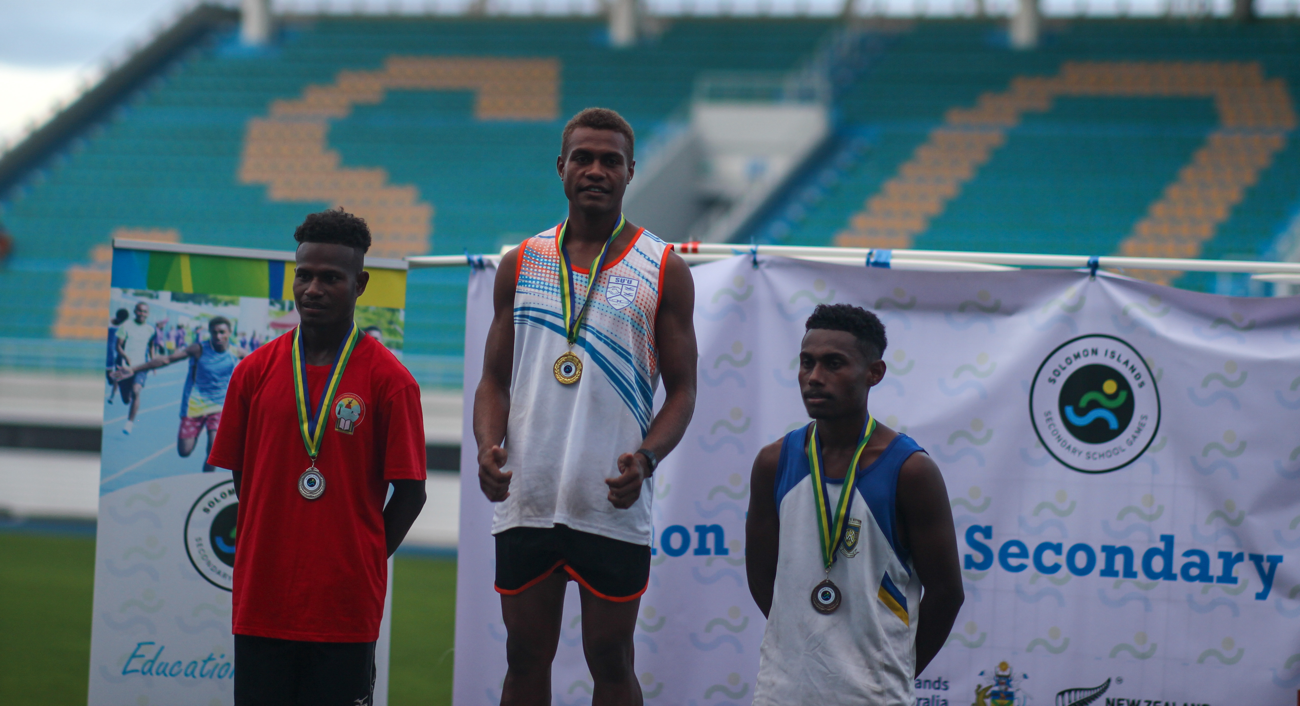 Last-lap stride earns Auga 800m glory – Solomon Star News