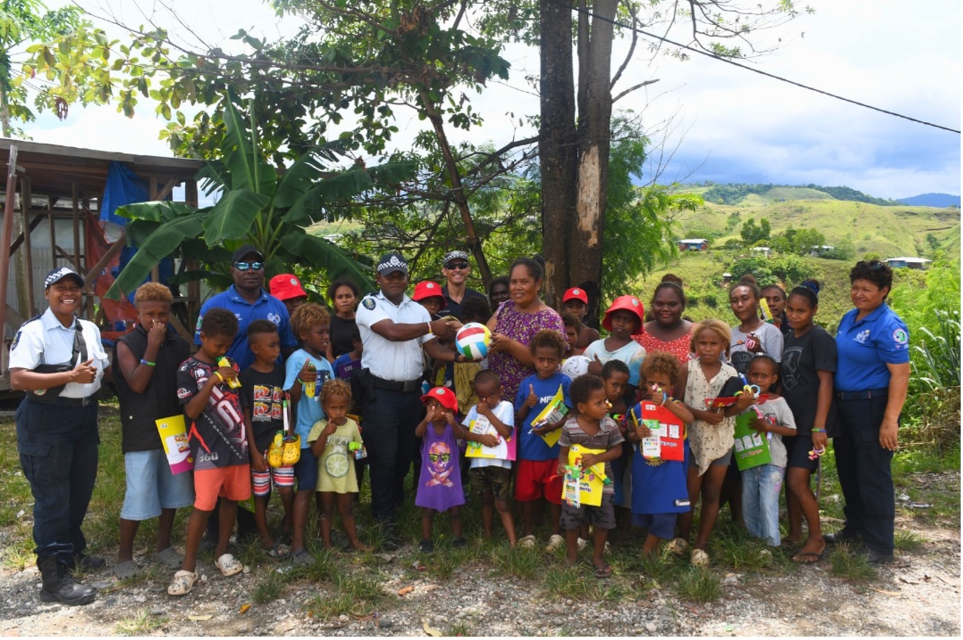 Spreading Christmas cheer to Honiara communities - Solomon Star News